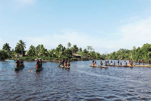 Kuruwai Trekking, Asmat Kopfjäger, und Baliem Valley - Private Reise
