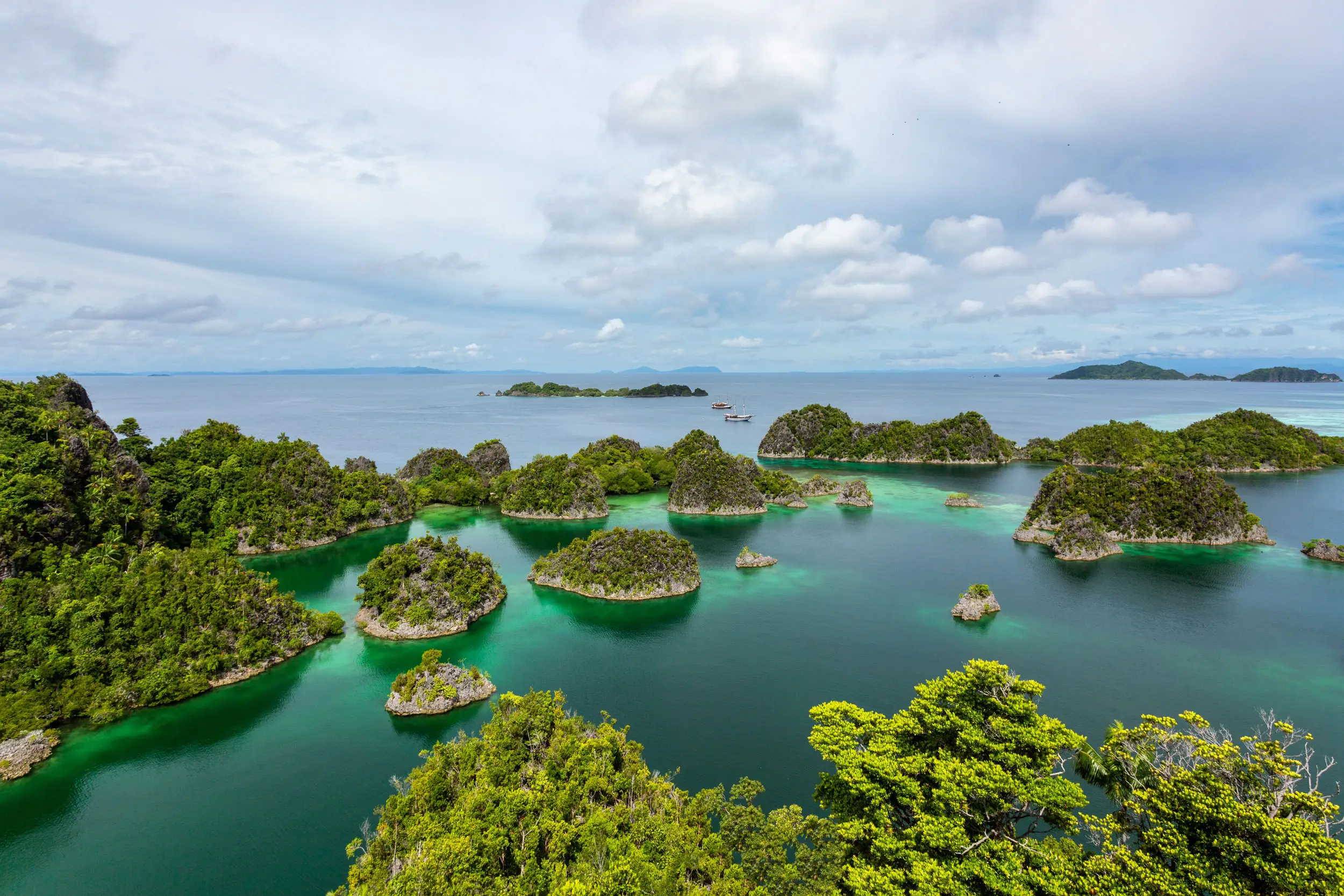 Boutique Resort in Hidden Bay - Raja Ampat Accommodation